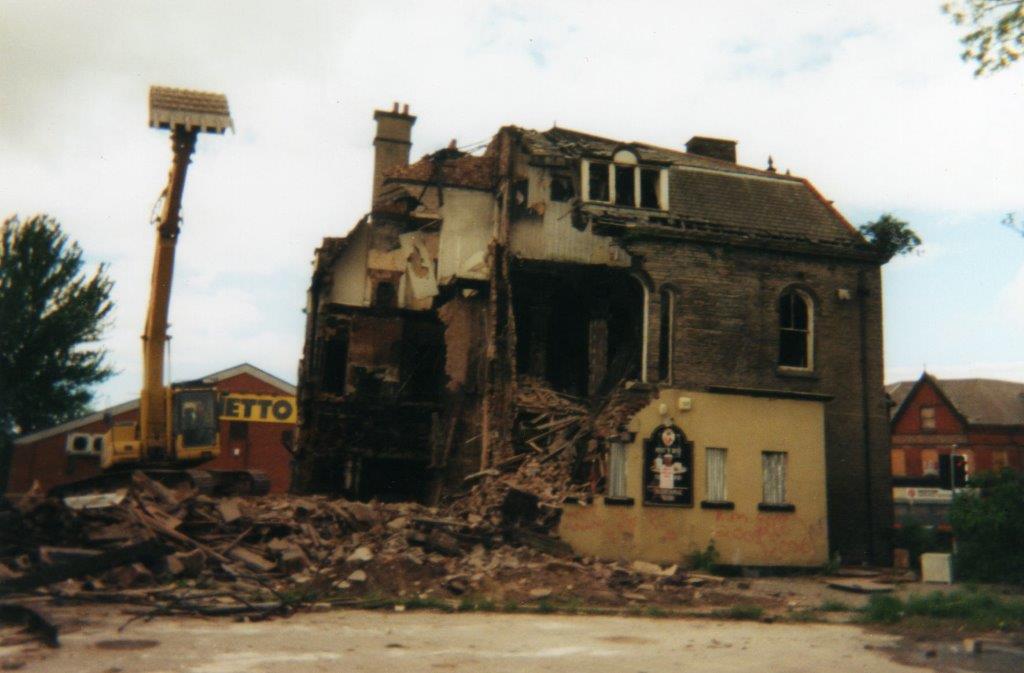 Thomas Mee and the Demolition of a Liverpool Hotel - Big Build